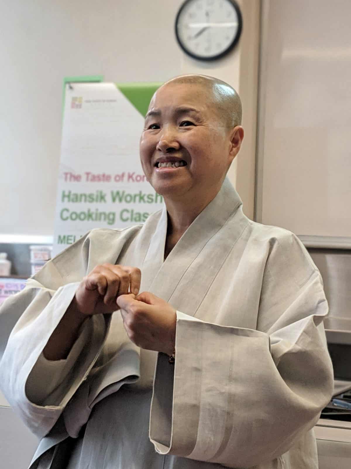 Korean Cooking with Buddhist monk and chef Seonjae – Dani Valent